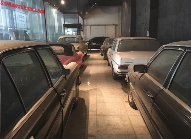 Mercedes-Benz Collection: A Dust-Covered Masterpiece Leaving Many in ...