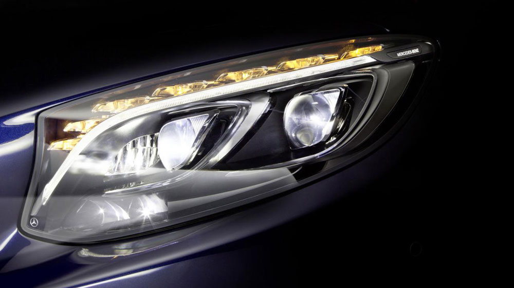 Mercedes-Benz introduces next-generation LED headlights - vnauto.net