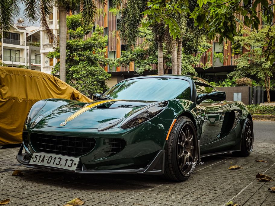 “Captivating Hue” – Astonishing Lotus Elise S2, Vietnam’s Unique Marvel ...