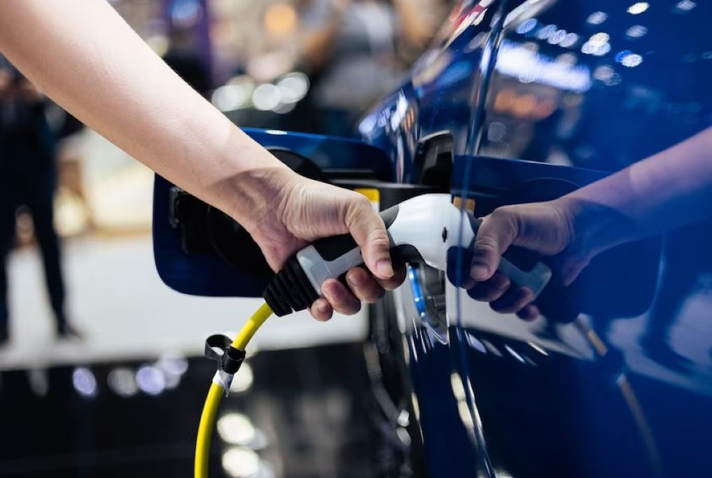 Why Wealthy Countries Enforce “Right to Charge” Laws - vnauto.net