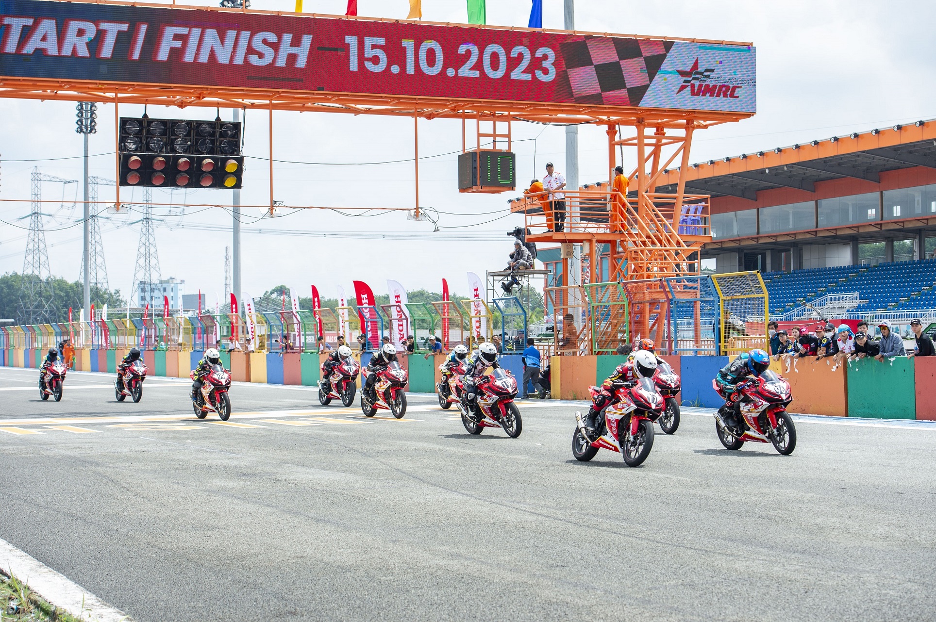 Exciting Race at Every Turn: VMRC 2023 Stage 3 - vnauto.net