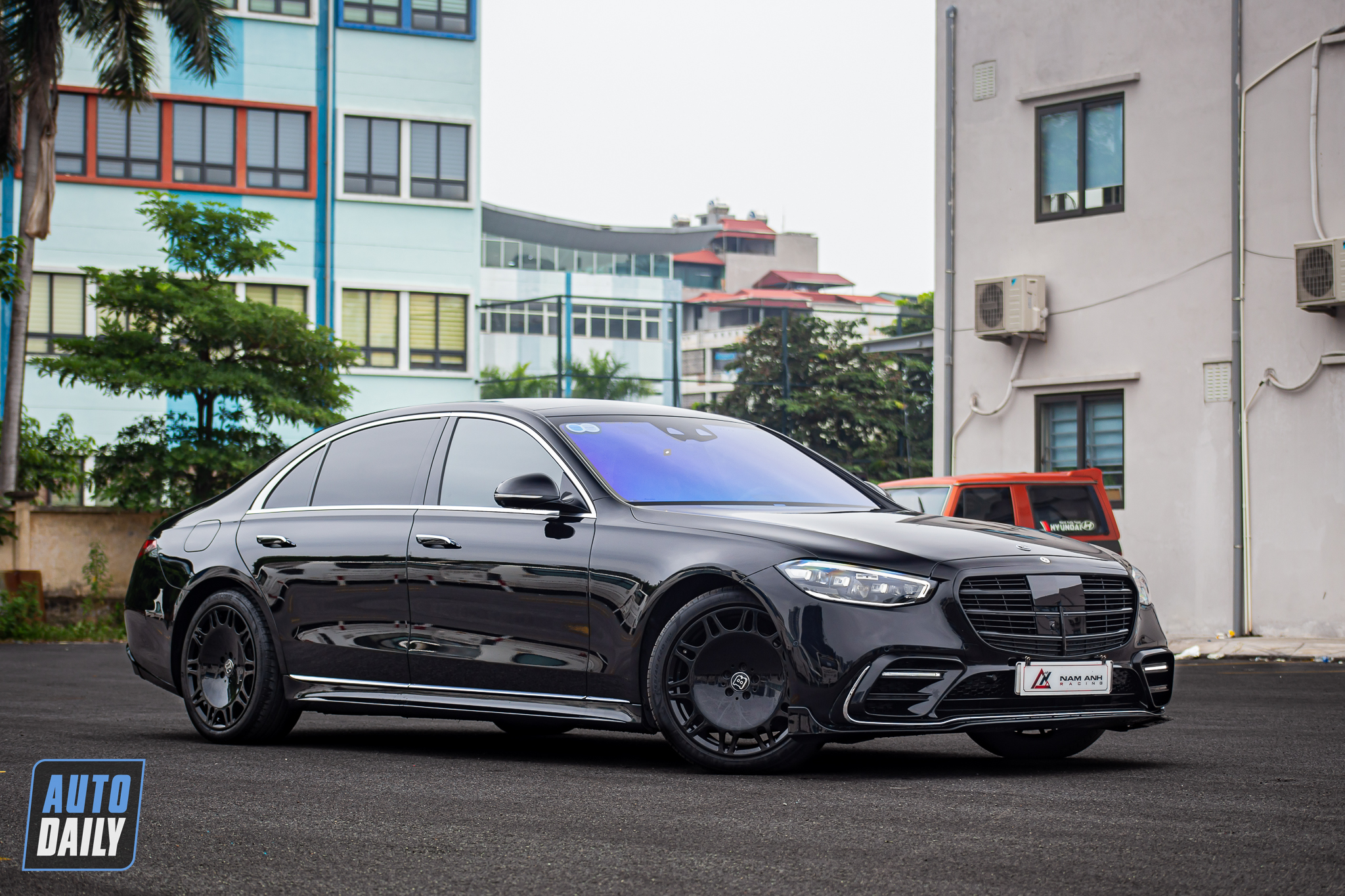 Mercedes-Benz S 450 owner goes all out, invests $100 million in Brabus ...