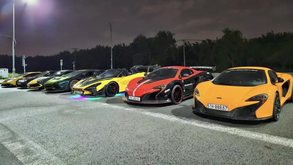 The Ultimate Auto Enthusiasts: A Glimpse into the World of Vietnam's ...