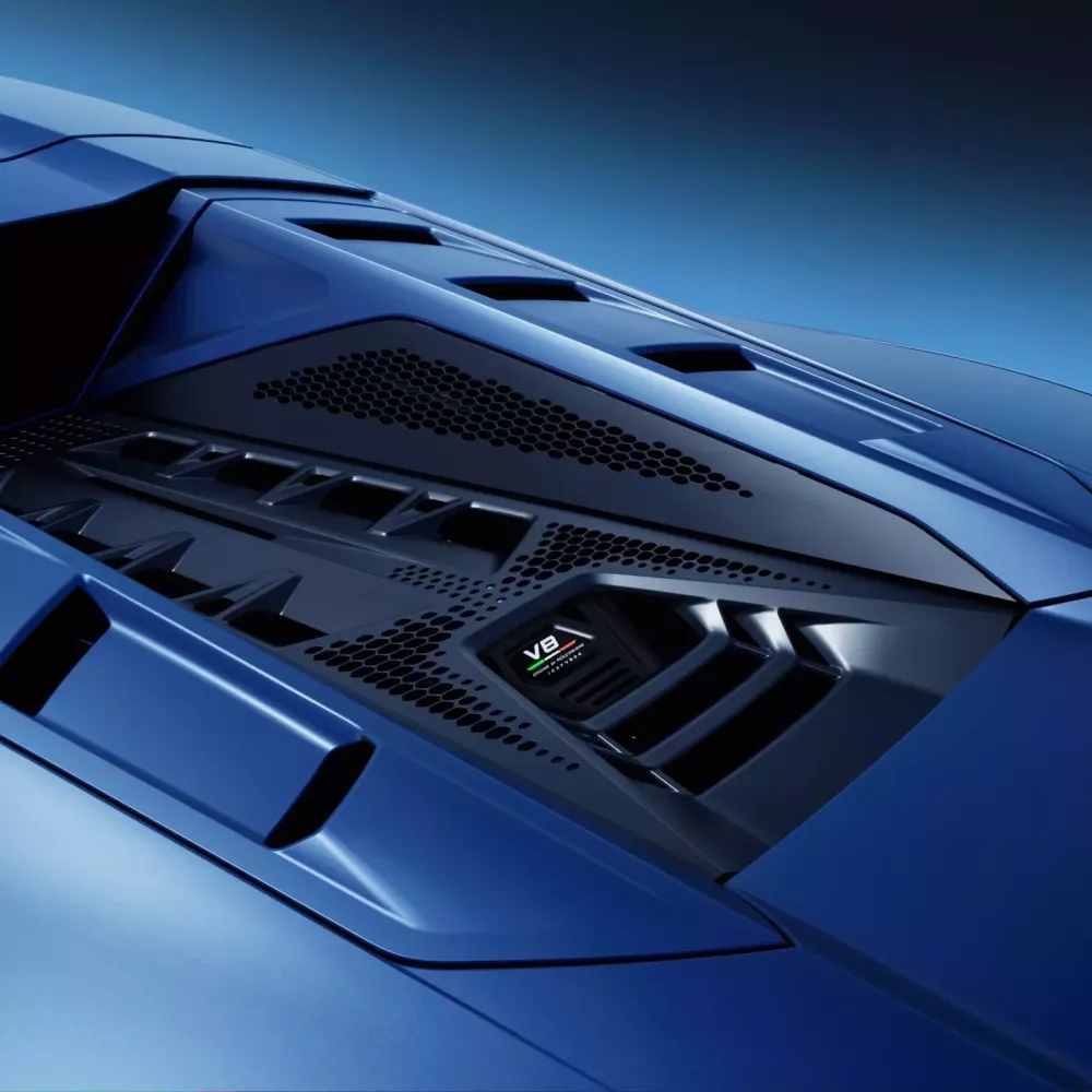 A Quick Review of the Lamborghini Temerario: A Huracan Descendant with ...