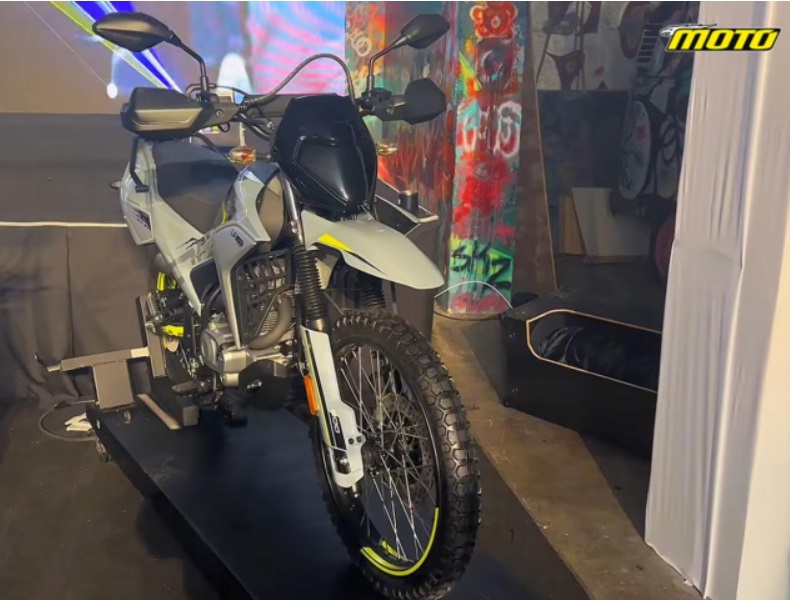 CFLITE DUAL 200 Manual Motorcycle Unveiled: Priced at VND 57 - 74 ...