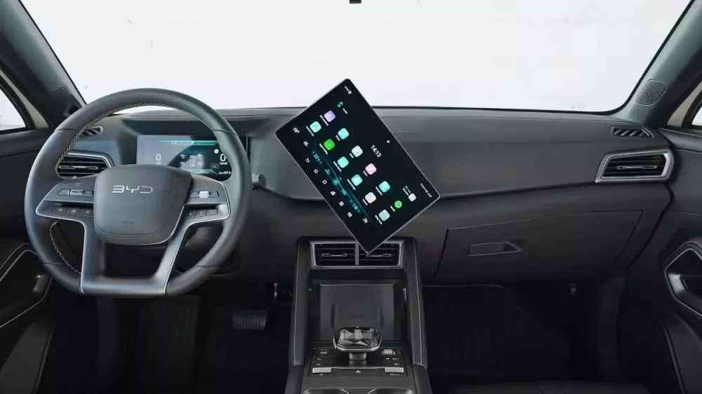 "90-Degree Rotating Screen: A Gimmick Feature Set to Disappear from BYD ...