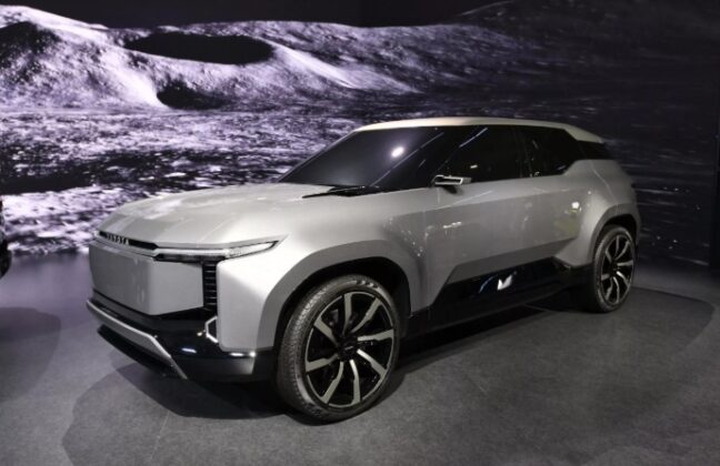 Toyota Land Cruiser Unveils New All-Electric SUV and Pickup Truck ...